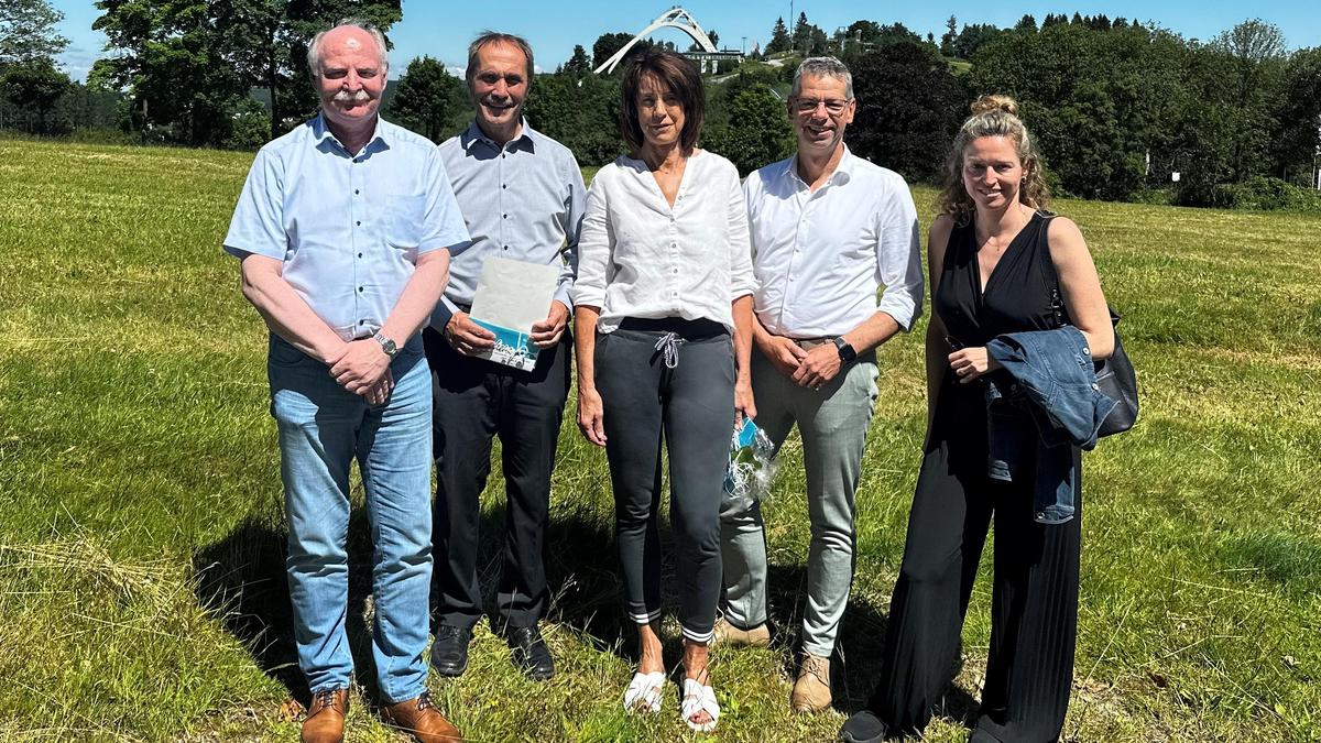 Zwei langjährige Mitarbeiter in den Ruhestand verabschiedet: Winterberg ...